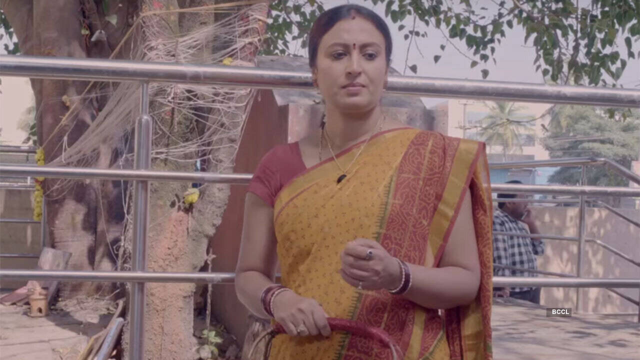 Secrets Movie User Reviews & Ratings | Secrets (2019) | Times Of India