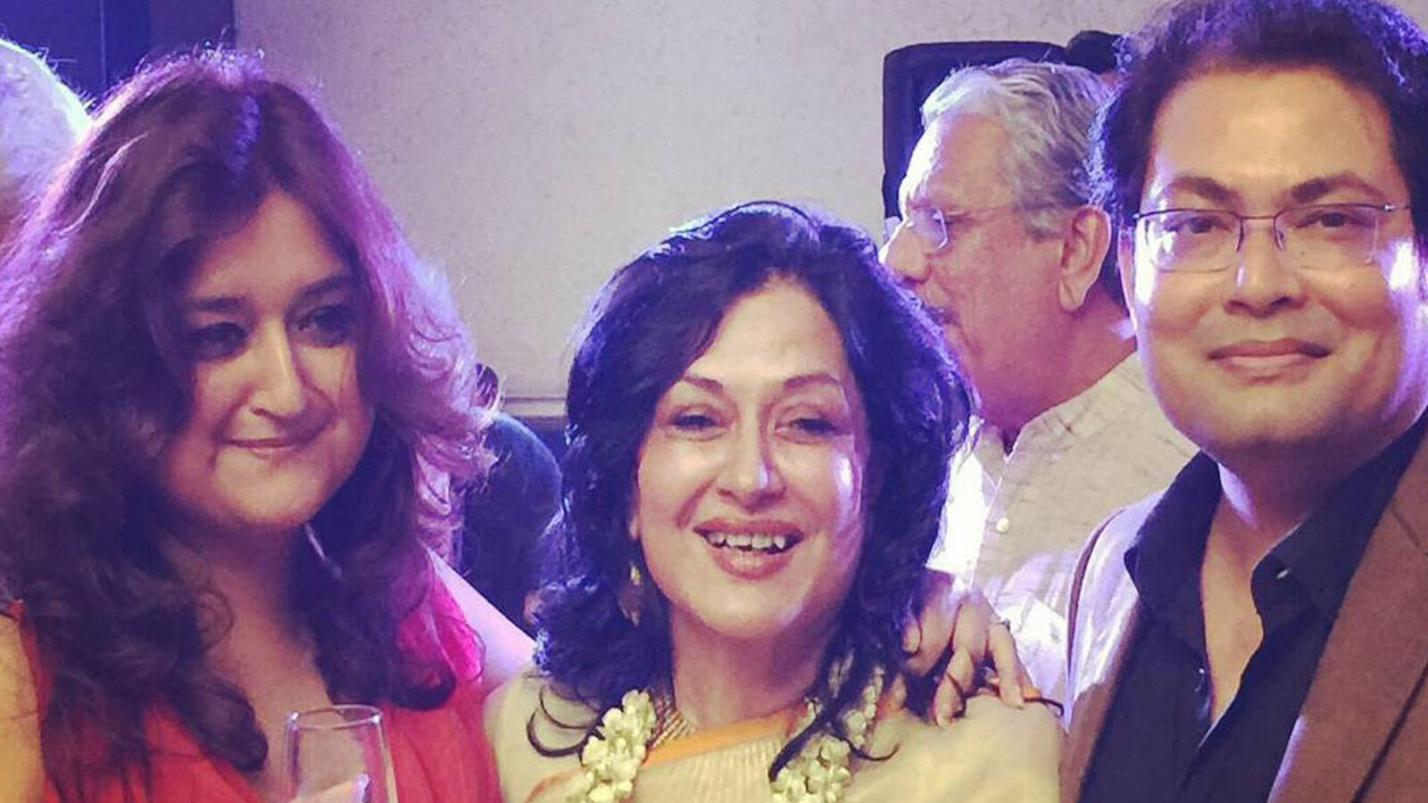 Veteran actress Moushumi Chatterjee's daughter Payal passes away after ...