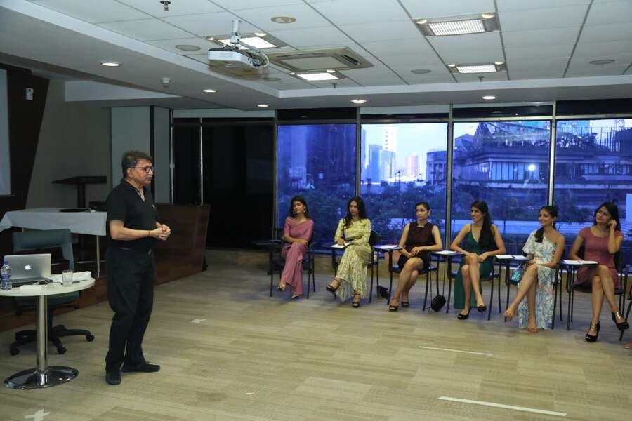 fbb Campus Princess 2019: Oral Care Session by Dr. Sandesh Mayekar