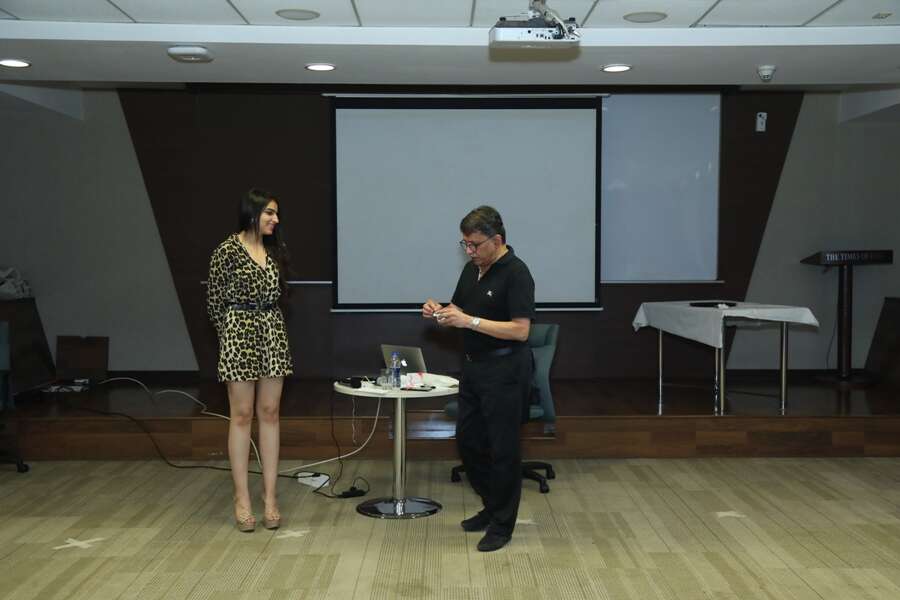 fbb Campus Princess 2019: Oral Care Session by Dr. Sandesh Mayekar