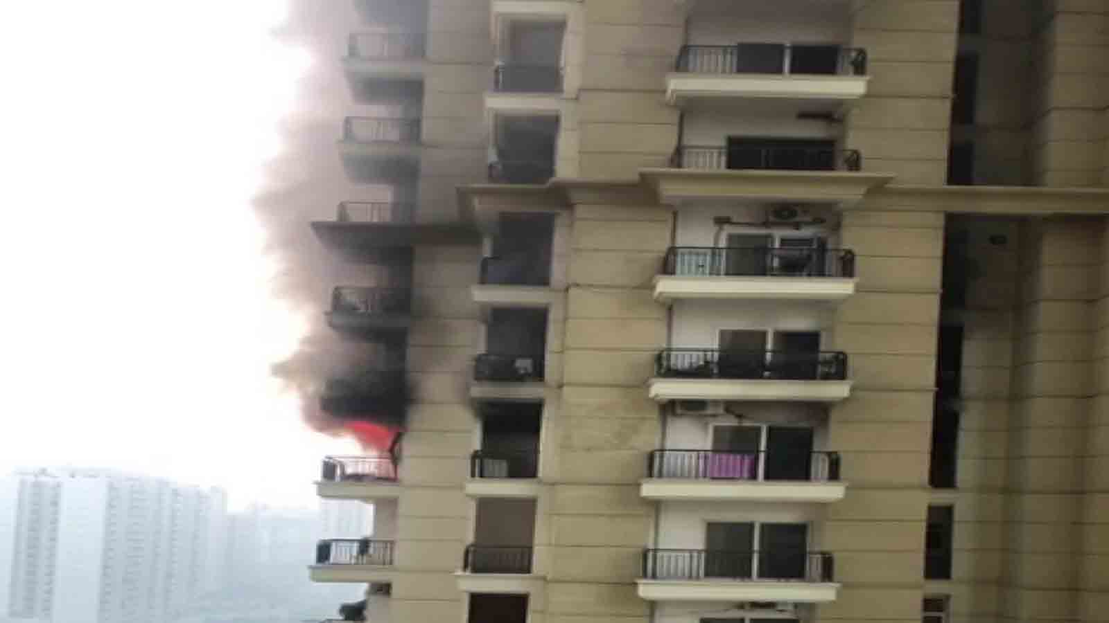 Massive fire in Apex Athena Society apartment in Noida