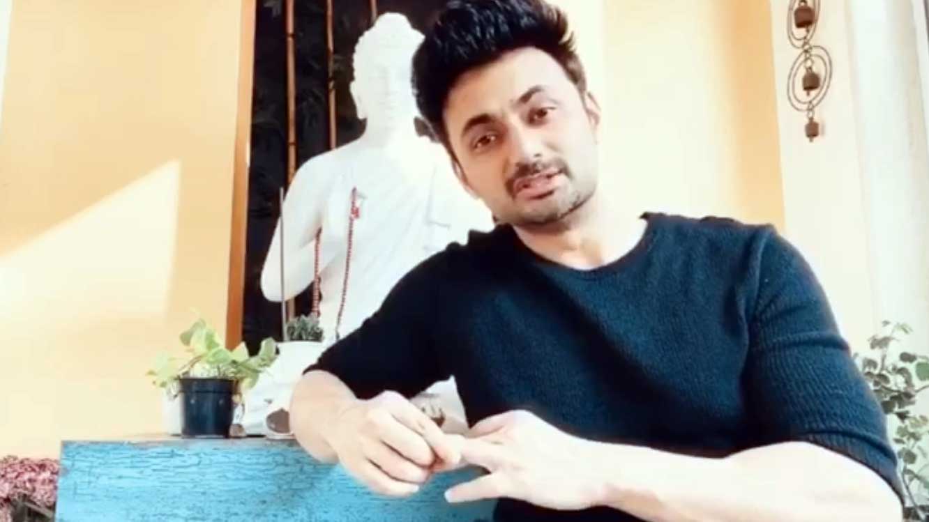 RJ Anmol is excited about his first show as anchor and shares how much ...