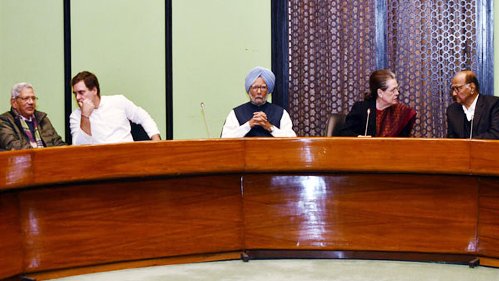 DMK skips opposition parties meet convened by Congress