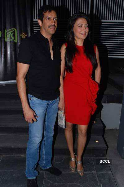 Mini Mathur with husband Kabir Khan at the launch of restaurant 'China1 ...