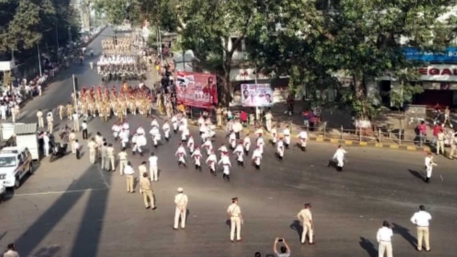 Mumbai celebrates Republic Day with grand parade
