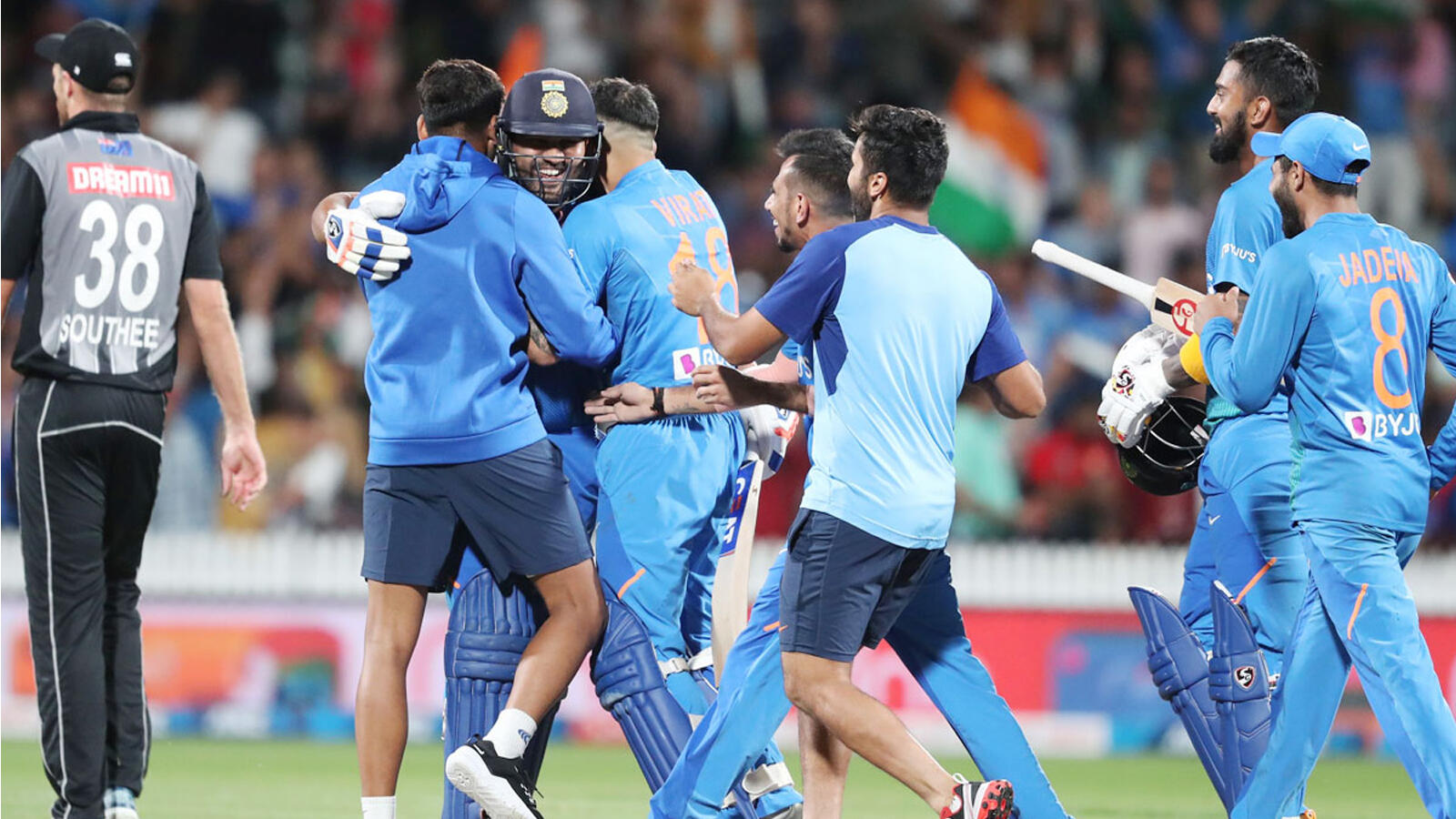 3rd T20I: India beat Kiwis via Super Over, wins first ever T20 series ...