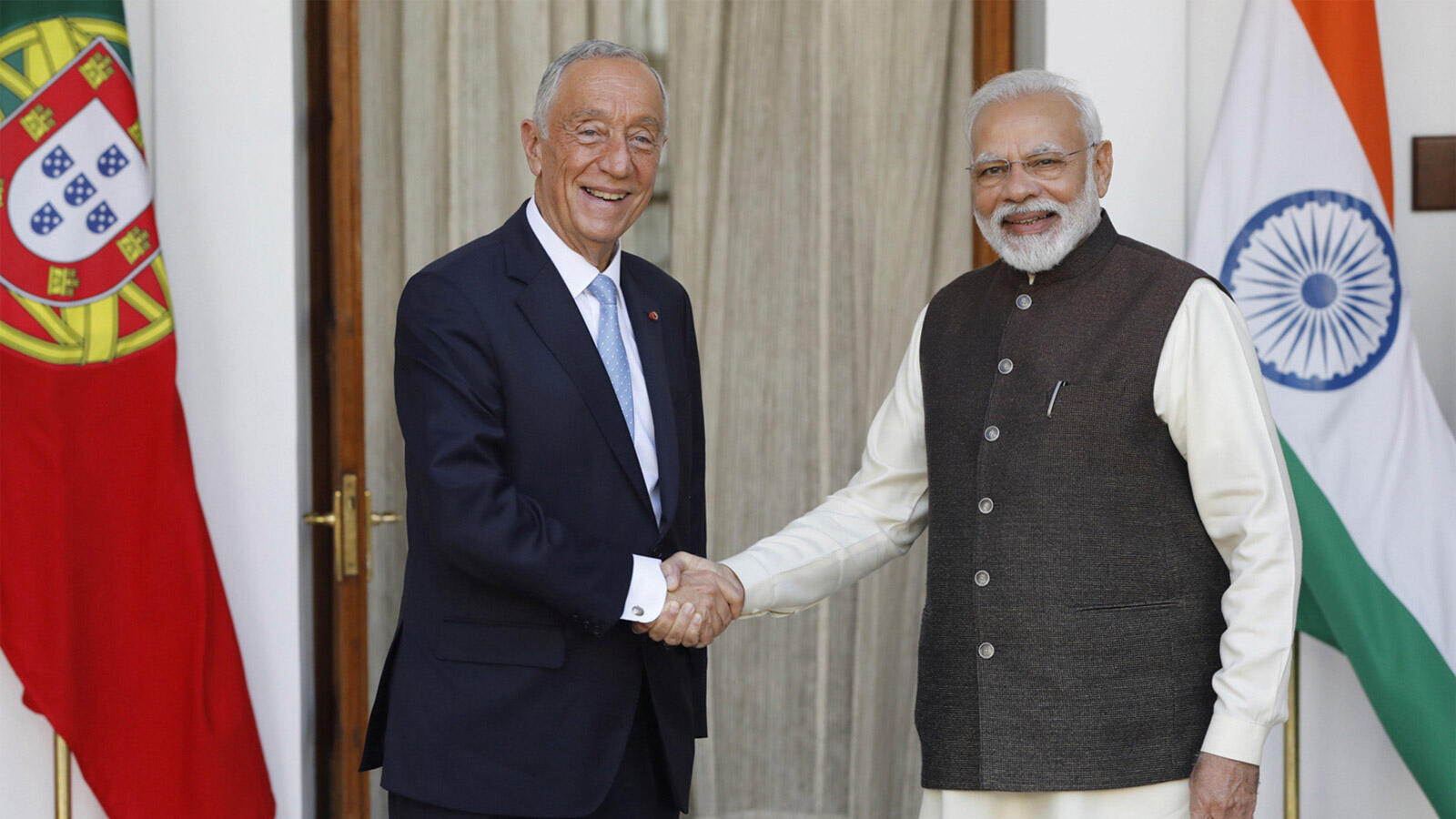 Watch: PM Narendra Modi's handshake of handshakes