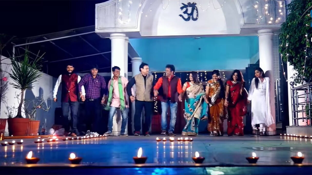 Tor Mor Yaari Movie: Showtimes, Review, Songs, Trailer, Posters, News ...