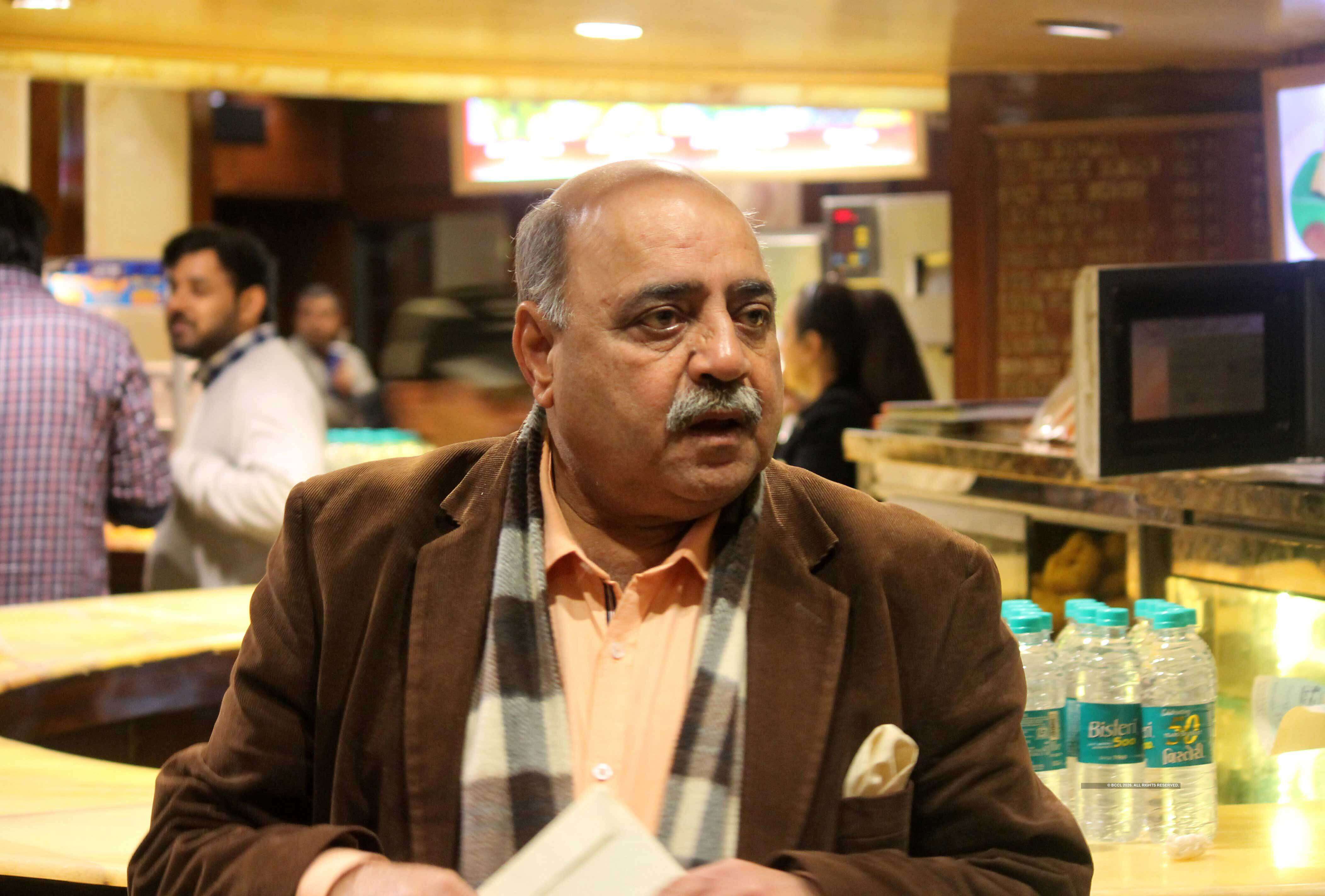 Imtiaz Ali organises special screening of 'Love Aaj Kal' for Hindu ...