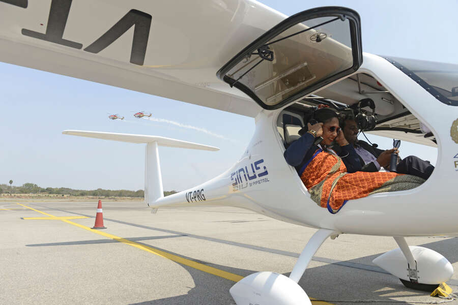 In pics: Pilots perform awe-inspiring stunts at Wings India 2020- The ...