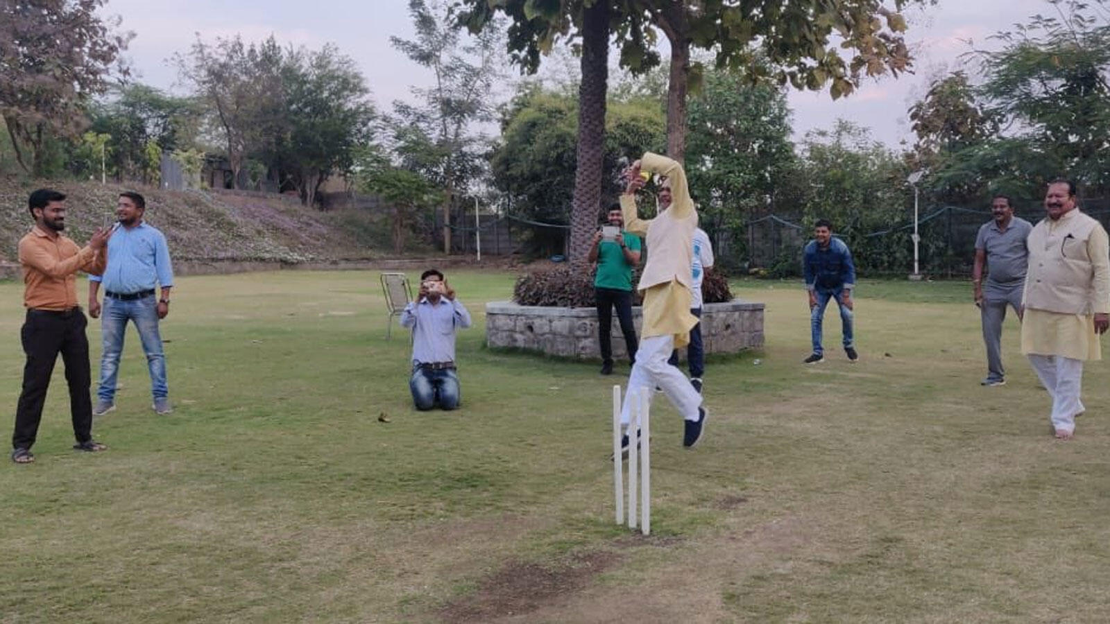 Amid power tussle with Congress, Shivraj shows he can bowl a googly