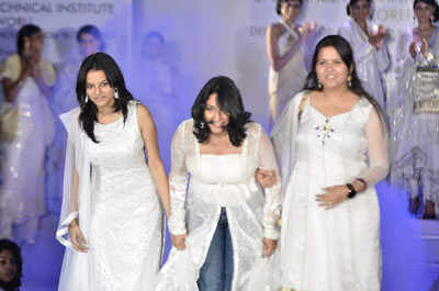 Models showcase creatons during LS Raheja College's fashion show at ...