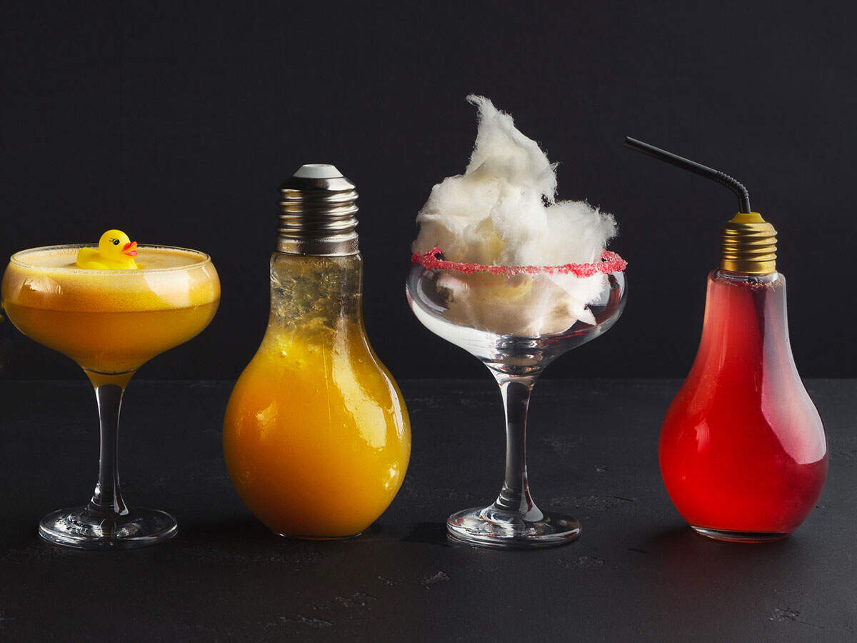 Moscow bar introduces ‘Coronavirus Cocktail’ to soothe panic situation