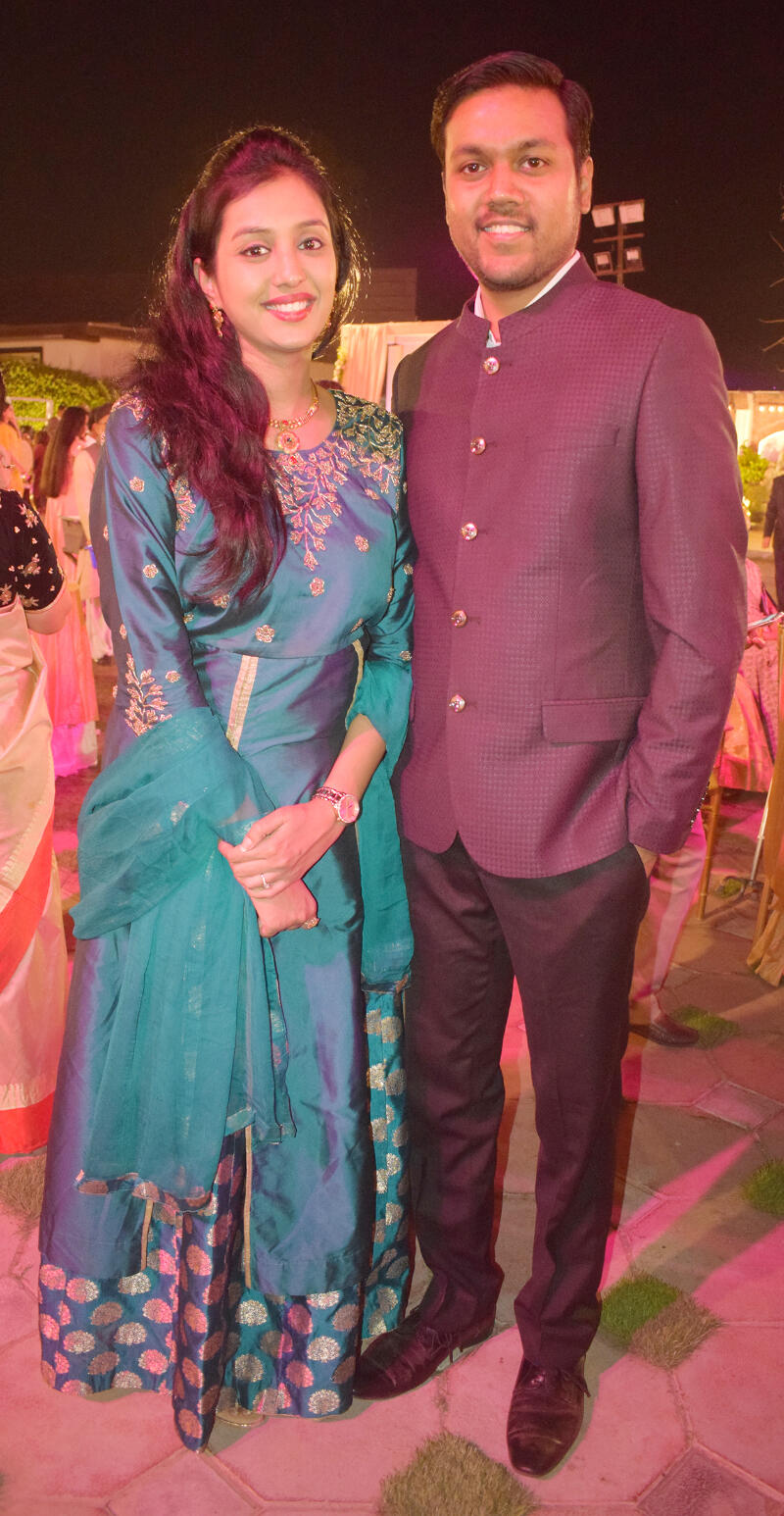 A glittering engagement for Vaswee and Rahul- The Etimes Photogallery ...