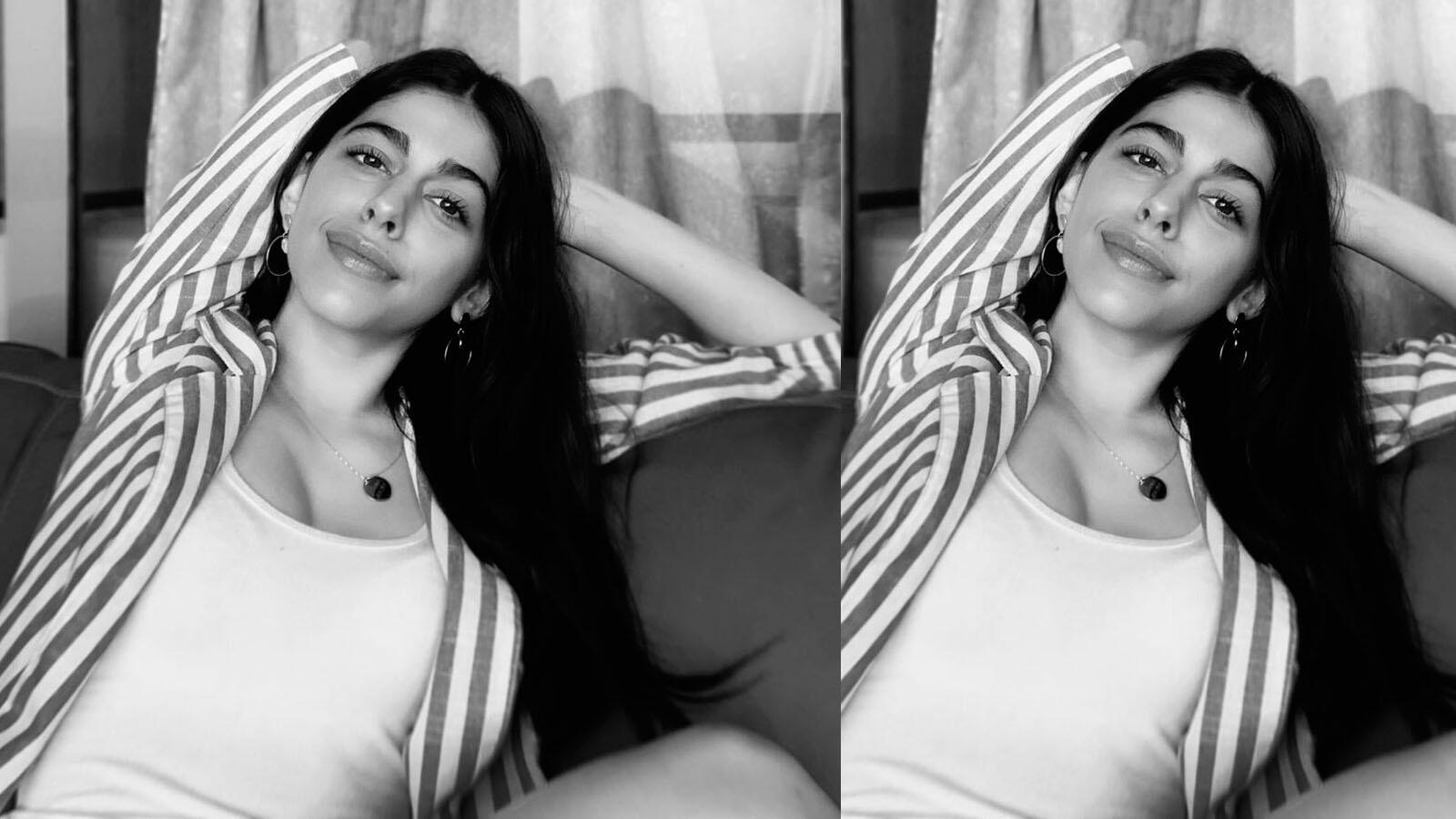 Alaya F asks fans to share one unique thing that they have been doing ...