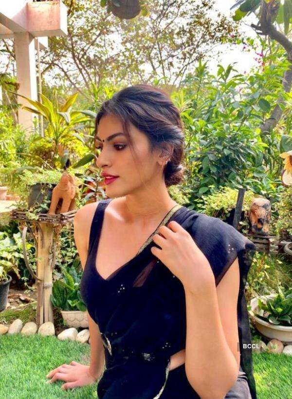 Shefali Sood looks enchanting in this photoshoot