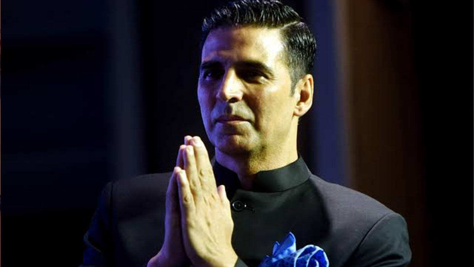 Akshay Kumar donates Rs 2 crores to Mumbai Police Foundation, tweets ...