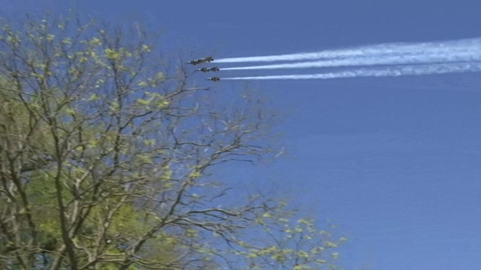 Blue Angels fly over NYC to honor health workers