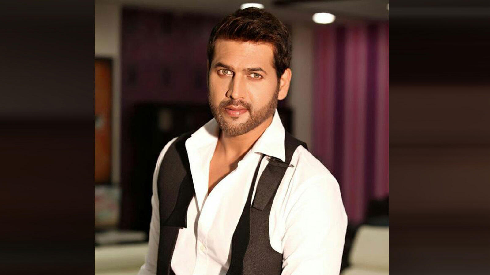 Rumi Khan gets emotional while watching himself in the rerun of ...