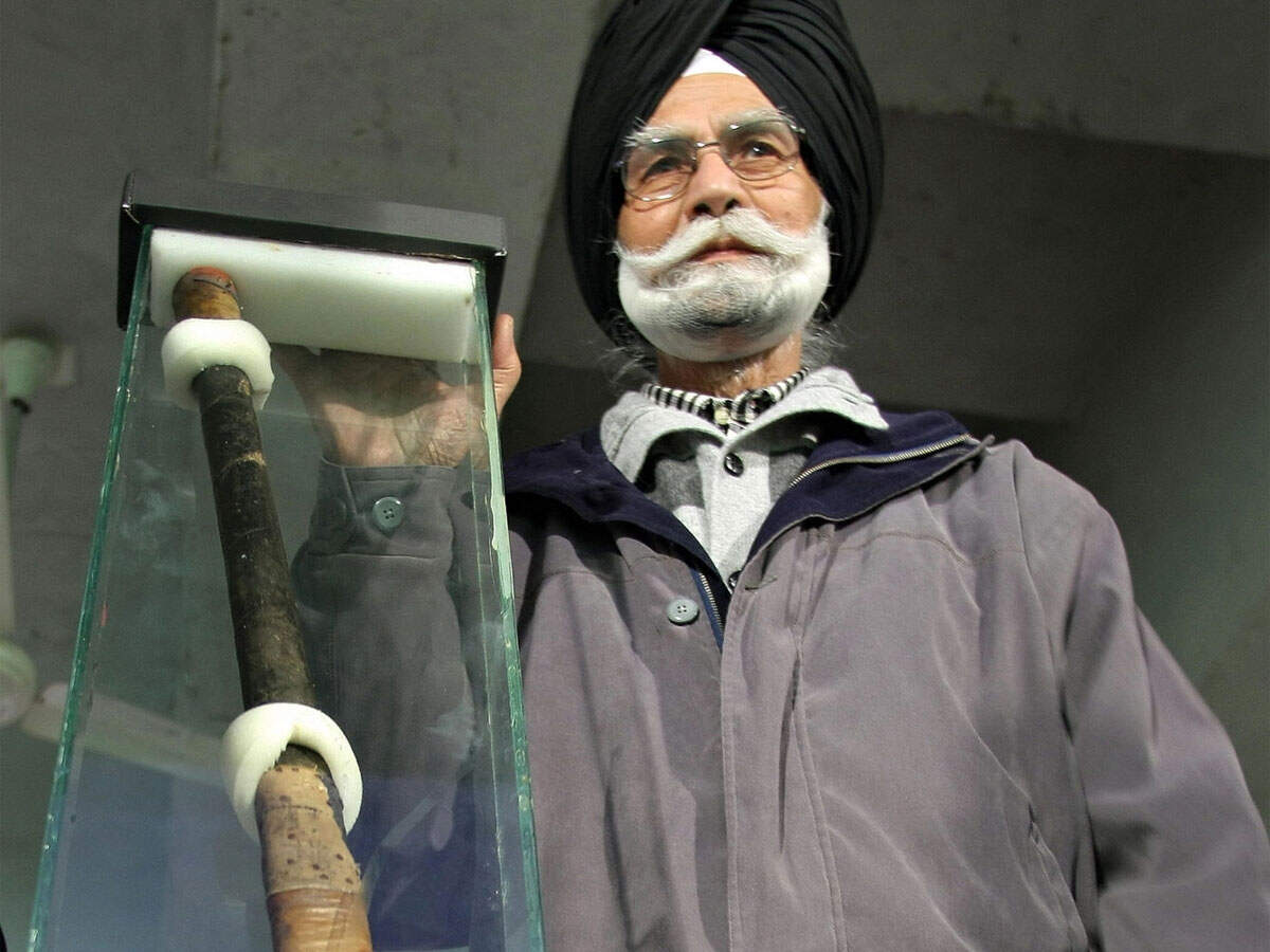 Hockey legend Balbir Singh Sr dies at the age of 95 | Hockey News ...