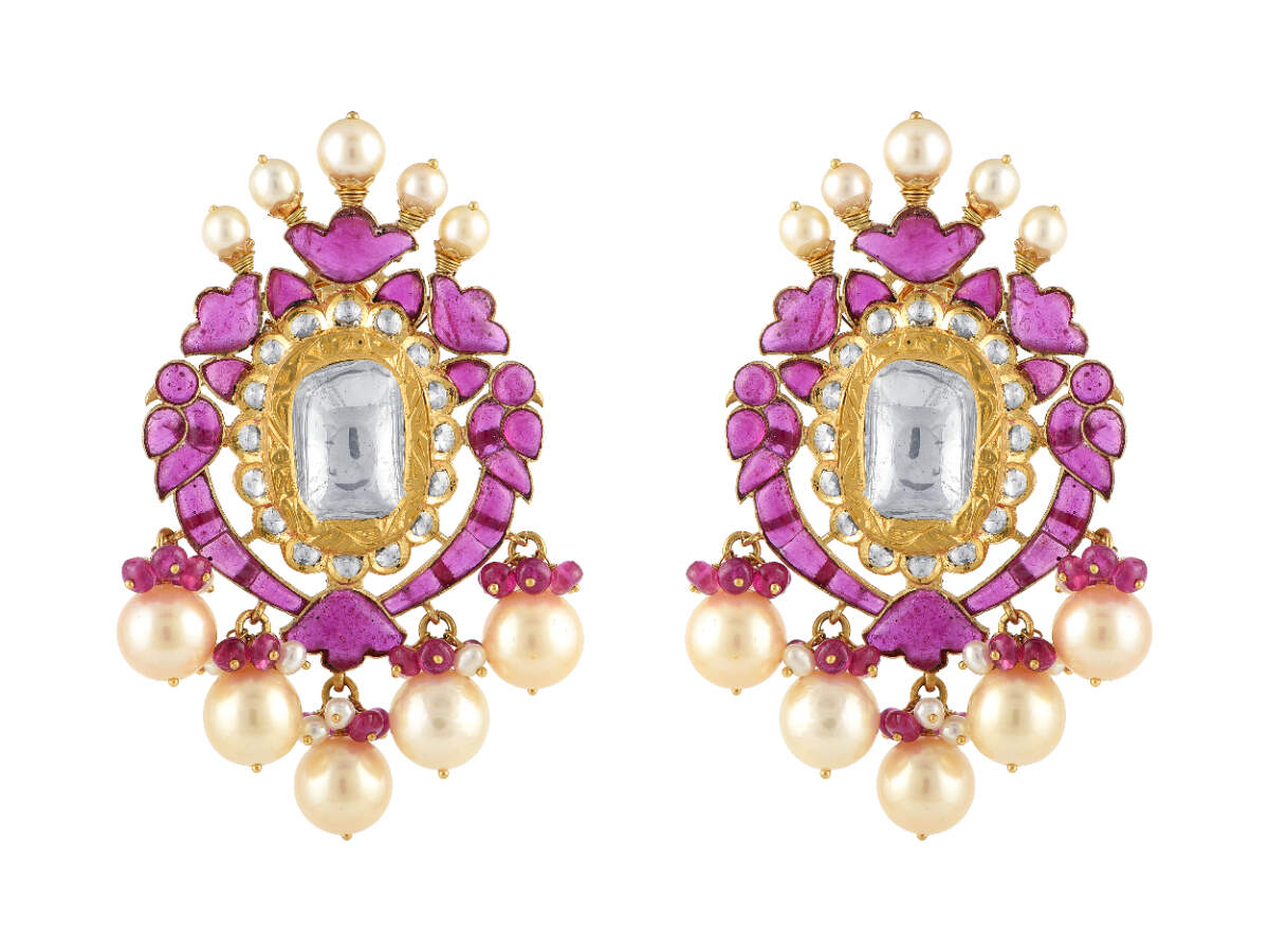 Trends: For your ears only - Times of India