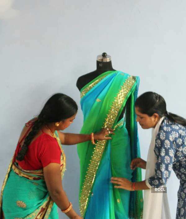 Suman Rao’s handcrafted PDKF Sari on auction to raise funds for women ...