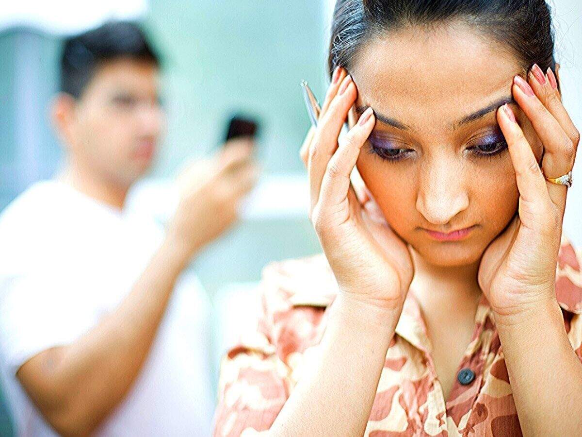 Pay attention to these early problems in your relationship before they ...