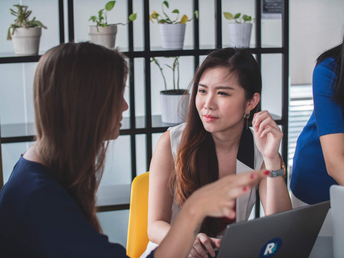 Polite ways to turn away your workplace chatterbox while you're busy