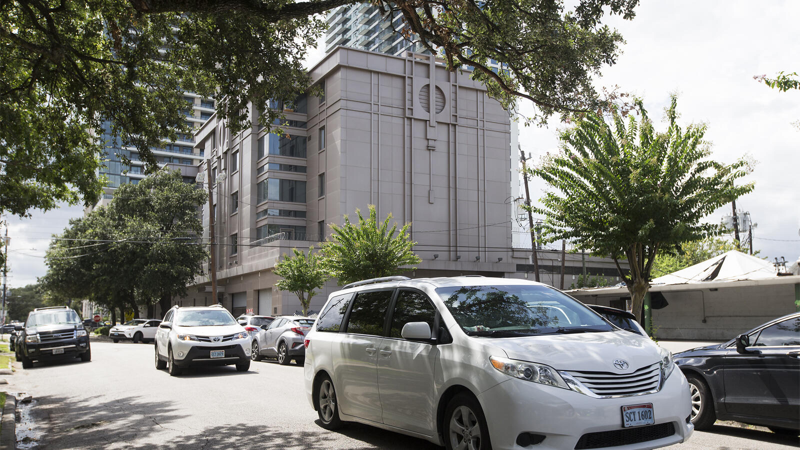 China consulate in Houston shuts after four decades