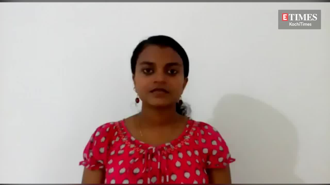 Annada A of Govt College, Attingal, performs for # ...