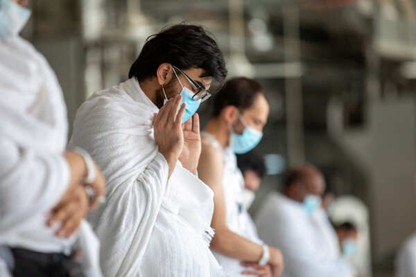Muslim pilgrims perform Tawaf (Kaaba circling) at the Grand mosque ...