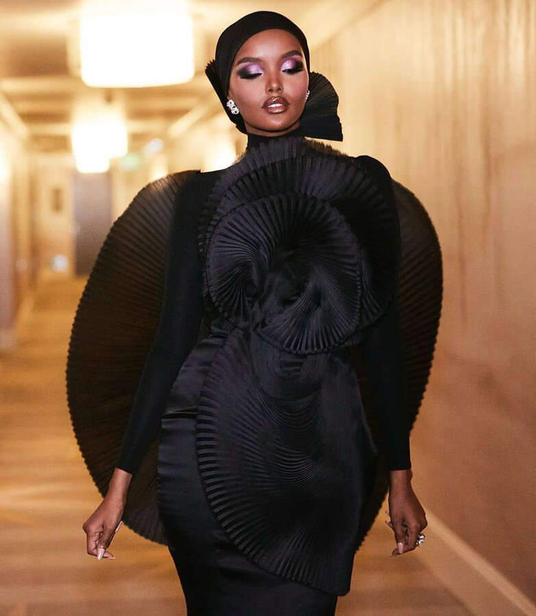 Hijabi model Halima Aden sweeping hearts in a modest way- The Etimes ...
