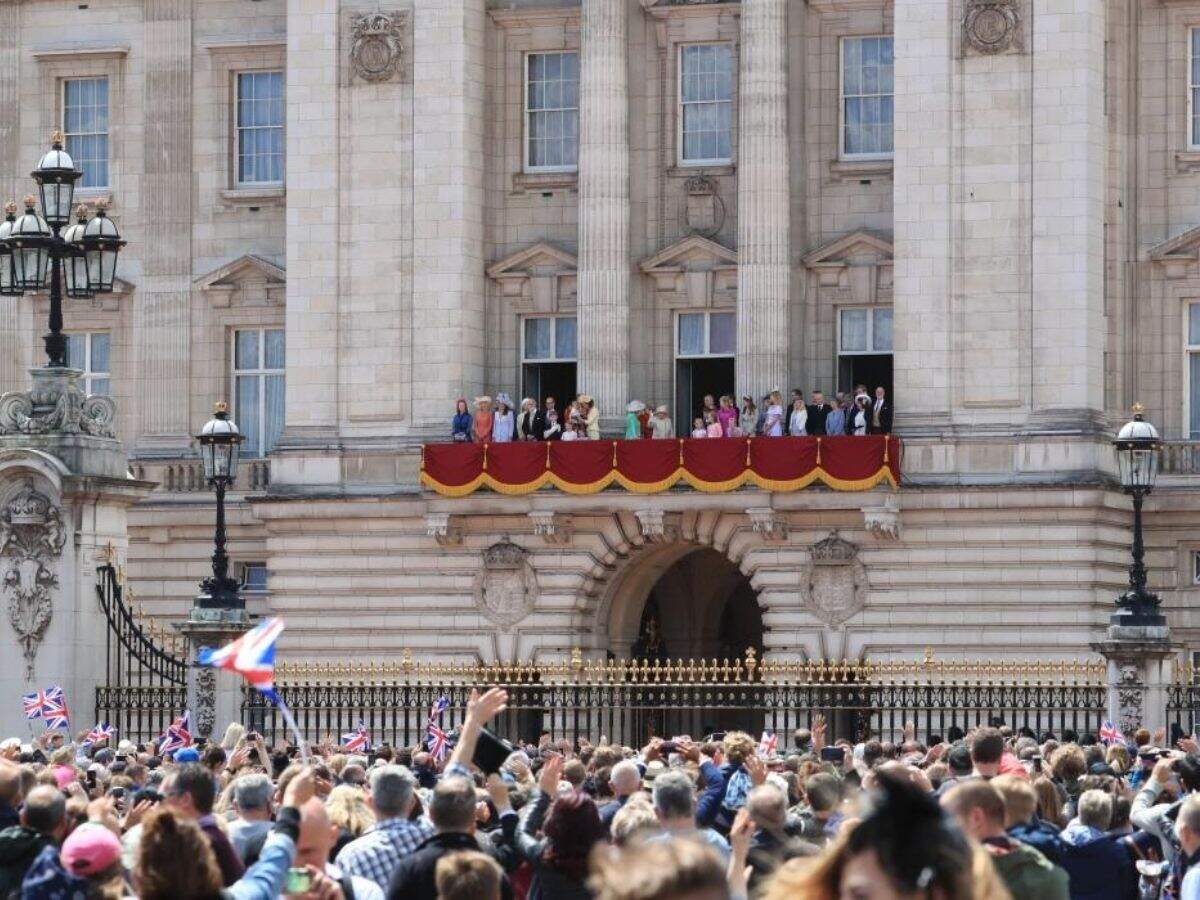 Fascinating holiday celebrations by royal families around the world