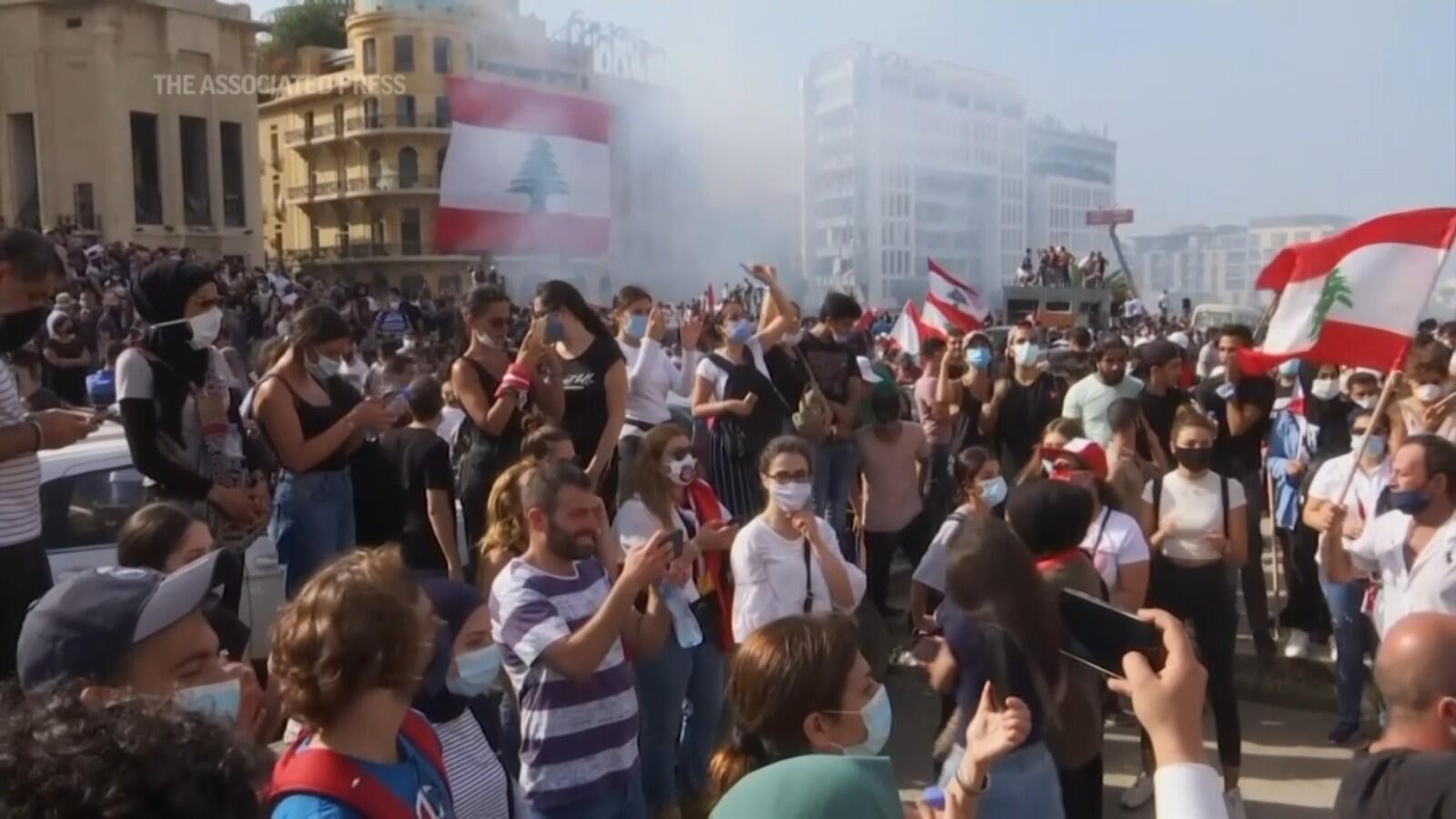 Protesters clash with police in Beirut demonstration