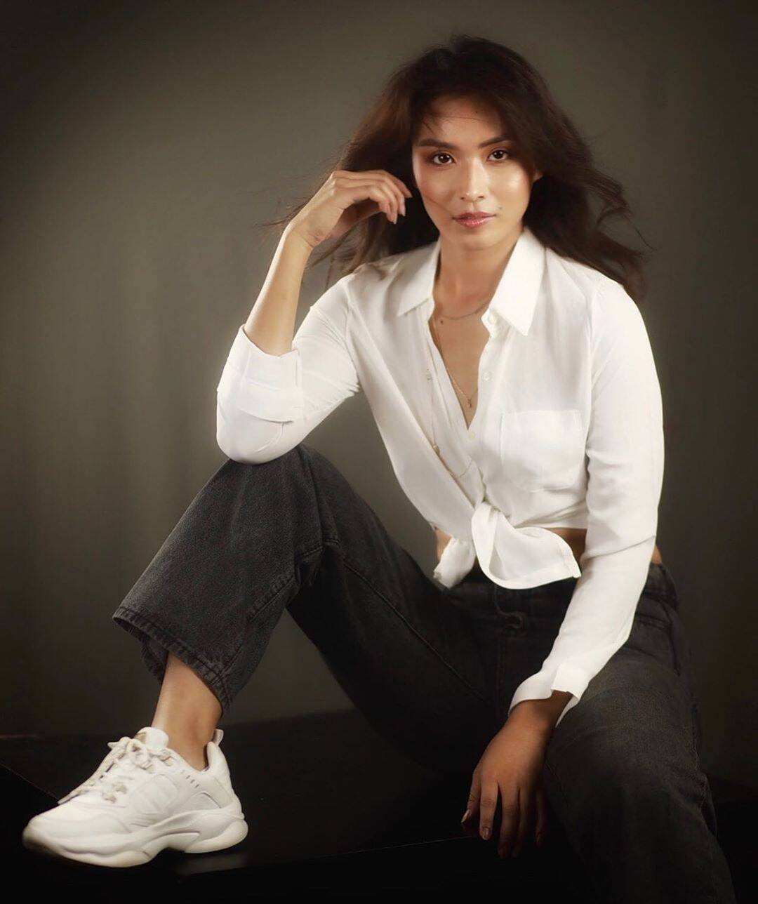 Lalnunthari Rualhleng is turning up the heat with her bewitching photos ...