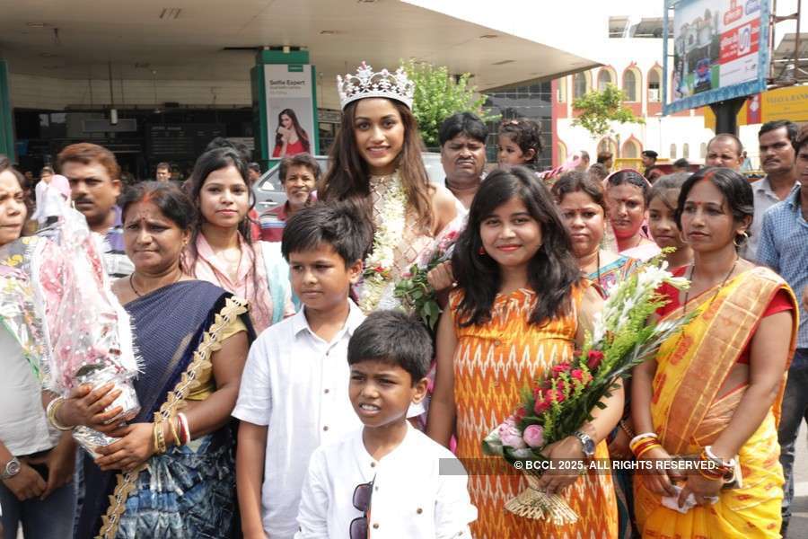 Throwback: A series of glorious homecoming moments from Miss India 2017