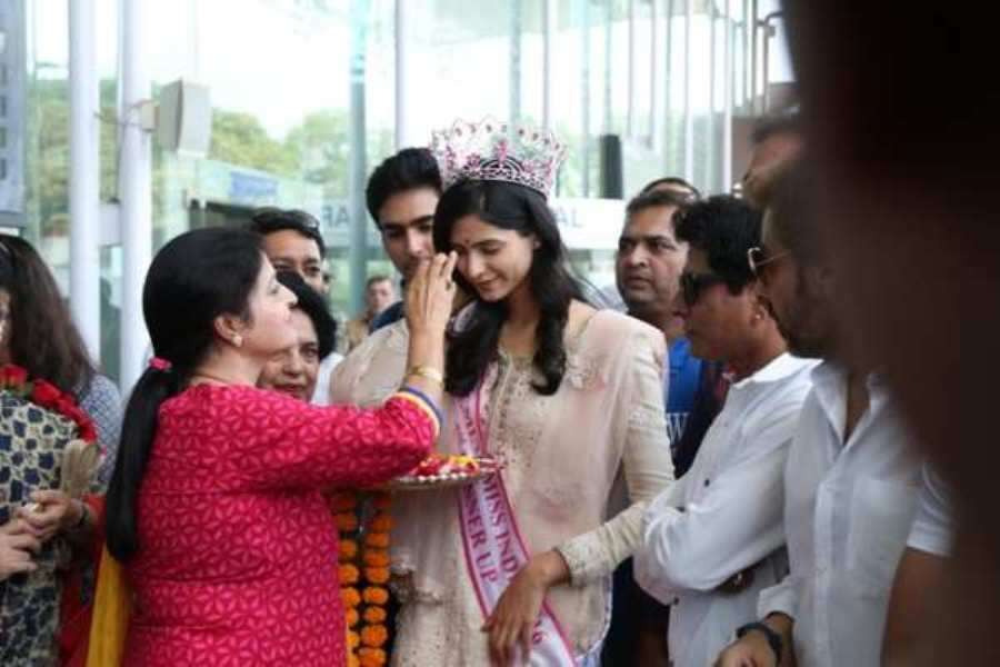 Throwback: A series of glorious homecoming moments from Femina Miss ...