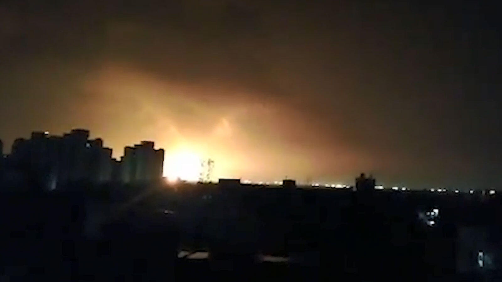 ONGC fire: Massive fire engulfs Hazira plant after 3 blasts in Surat