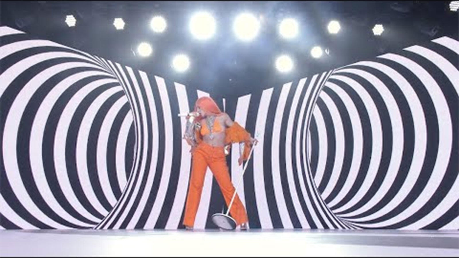 Check Out Latest English Official Music Video Song 'Salt' Sung By Ava Max