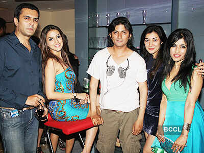 Aseem Merchant's birthday bash- The Etimes Photogallery Page 4