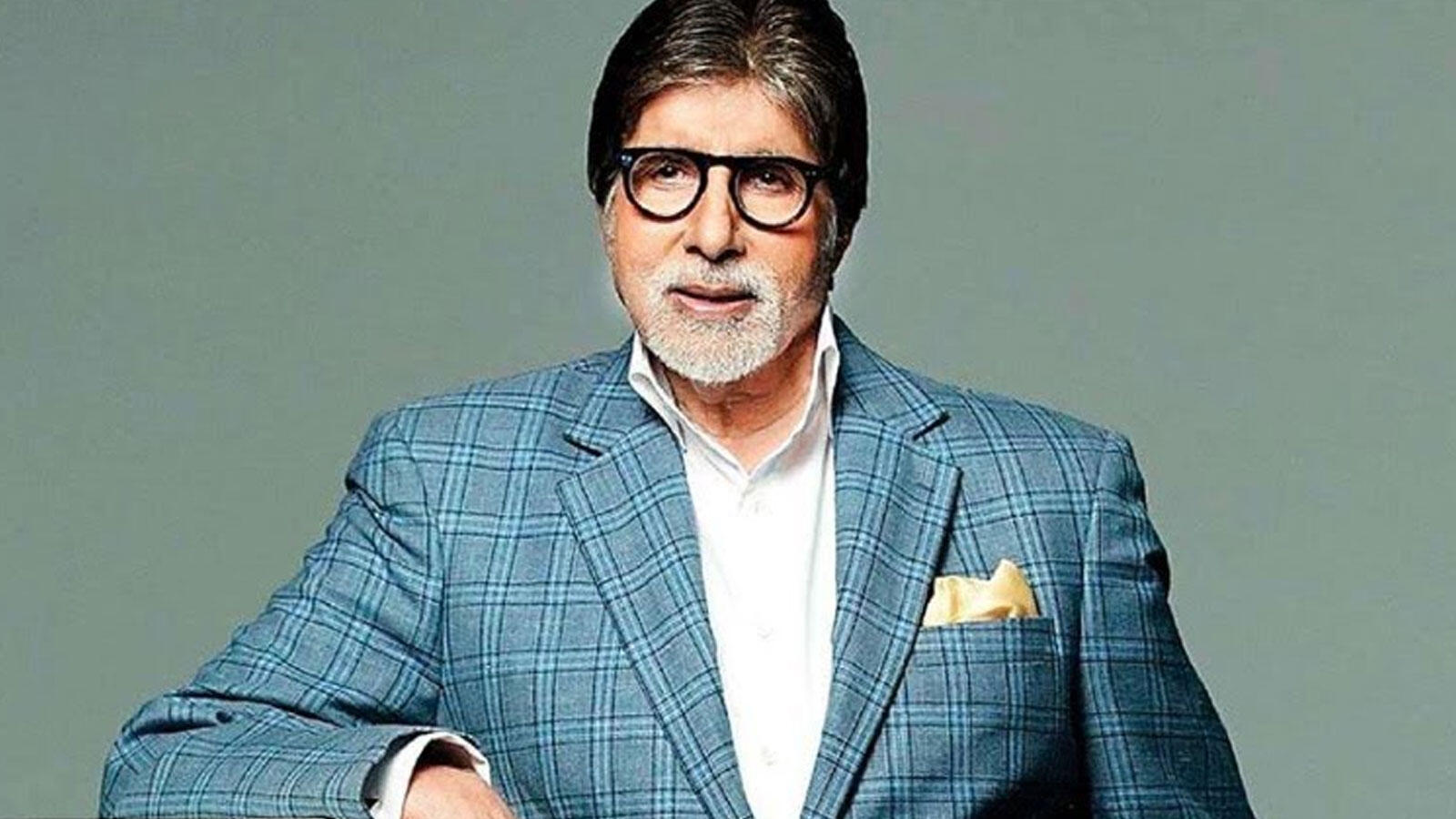 Amitabh Bachchan's sense of style is timeless, check out why