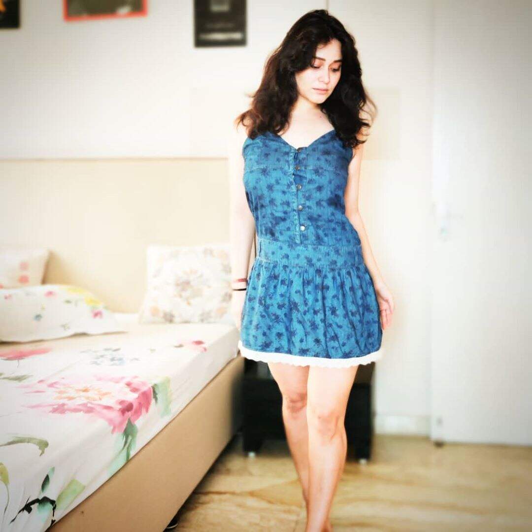 The gorgeous 'Bareilly Ki Barfi' actress Swati Semwal is a true 'queen of adventure'- The Etimes ...