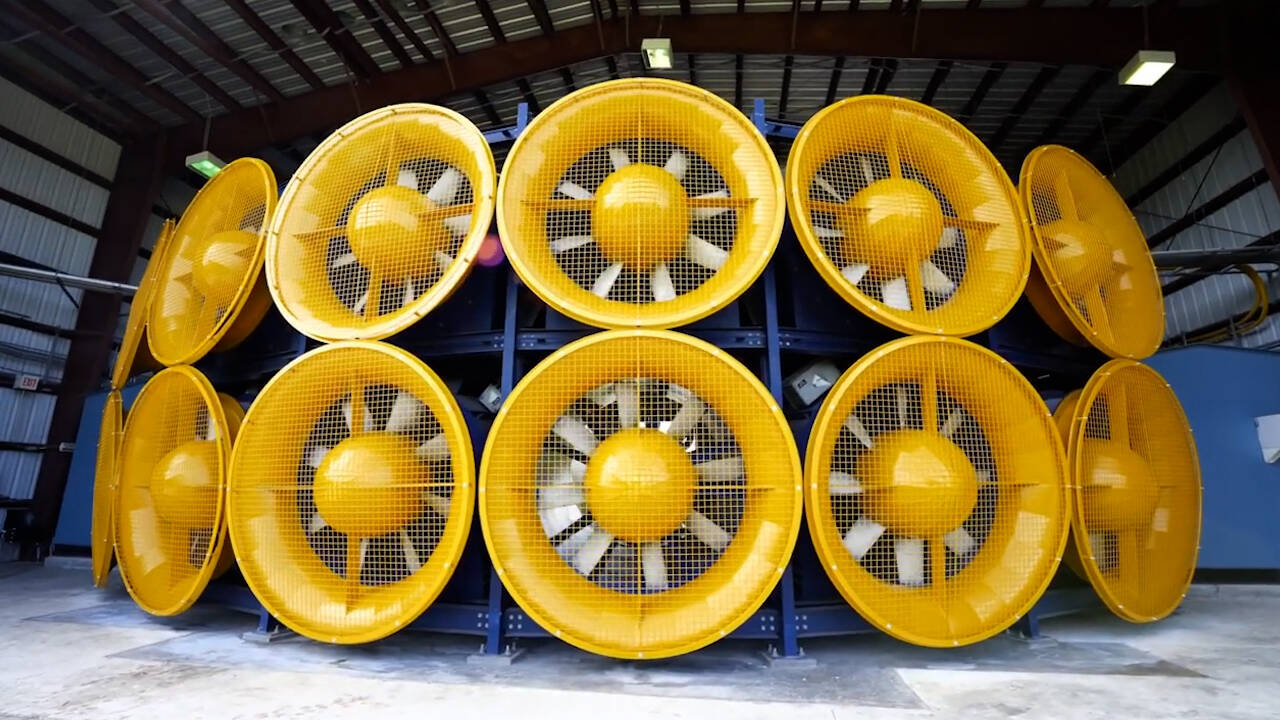Wall of Wind: The world's largest wind simulator