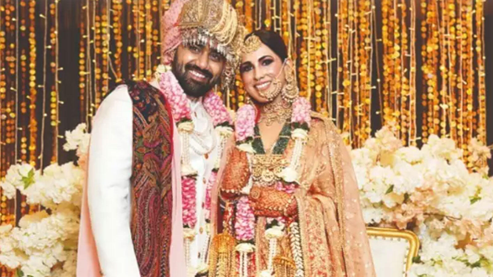 Vishal Karwal ties the knot with longtime girlfriend Heena in Himachal ...
