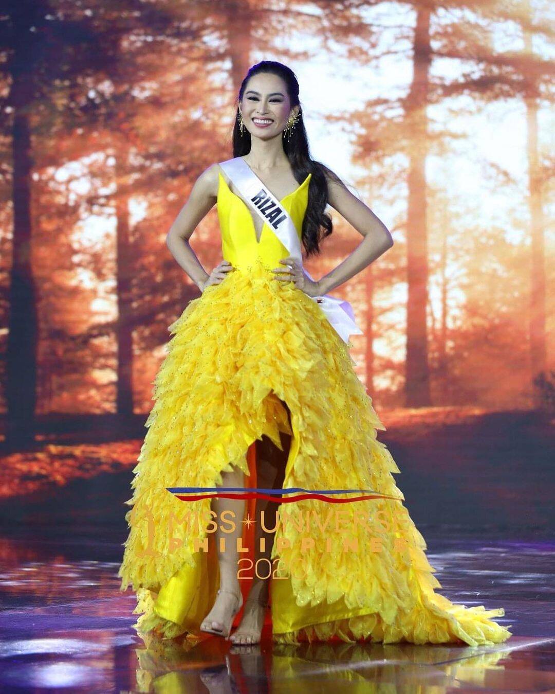 Beauty queen shares crazy moments of her ‘swimsuit falling into the ...