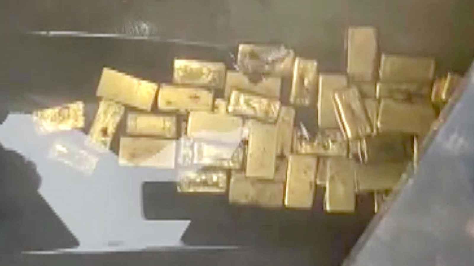 Trucks carrying 400 smuggled gold bars intercepted in Delhi