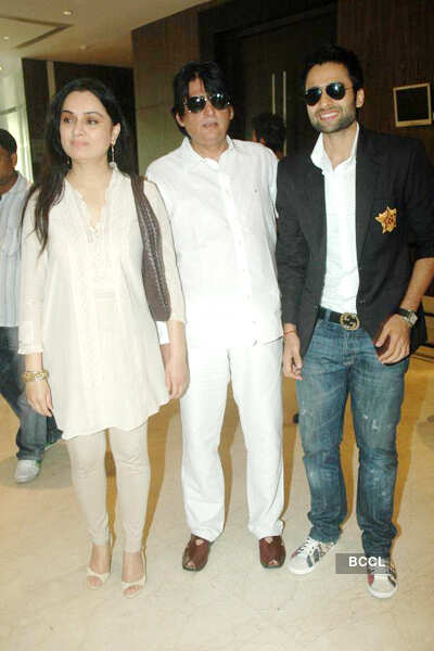 (L-R) Padmini Kolhapure with husband Tutu Sharma and Jackky Bhagnani at ...