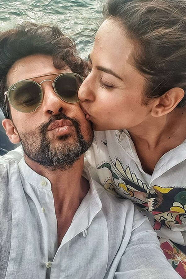 Ravi Dubey and Sargun Mehta ring in their 7th wedding anniversary- The Etimes Photogallery Page 30