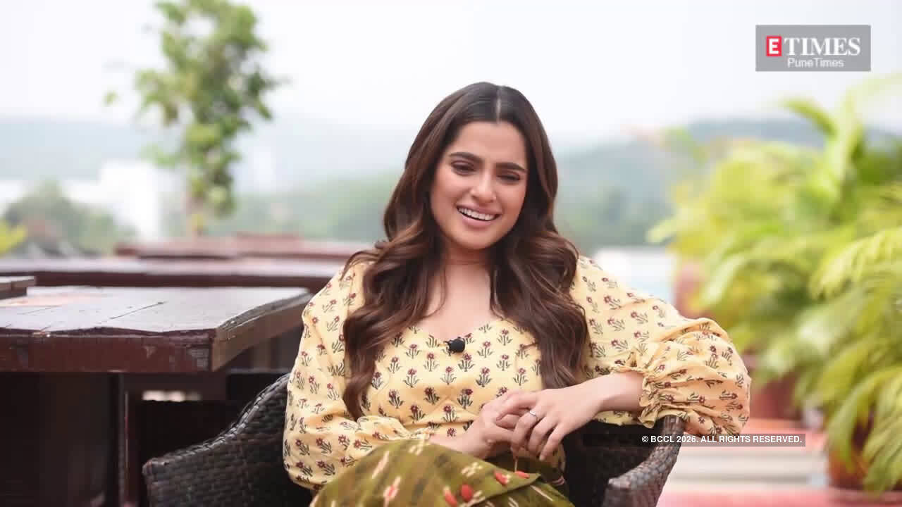 secret: Priya Bapat shares the secret behind her elevator selfies