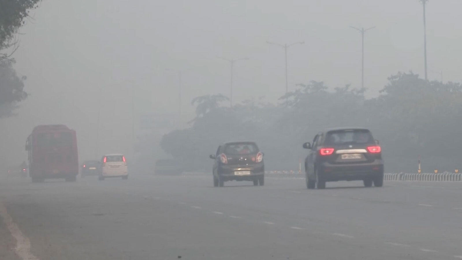 Shallow fog engulfs national capital